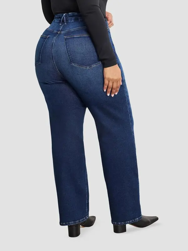 Good American Soft Tech Good True Straight Jeans