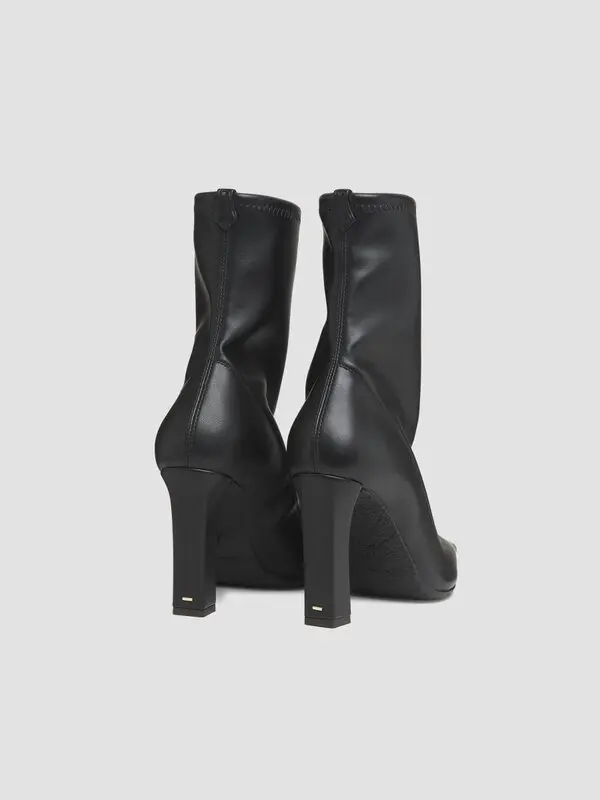 GIUSEPPE ZANOTTI 90mm Leather Square-toe Ankle Booties