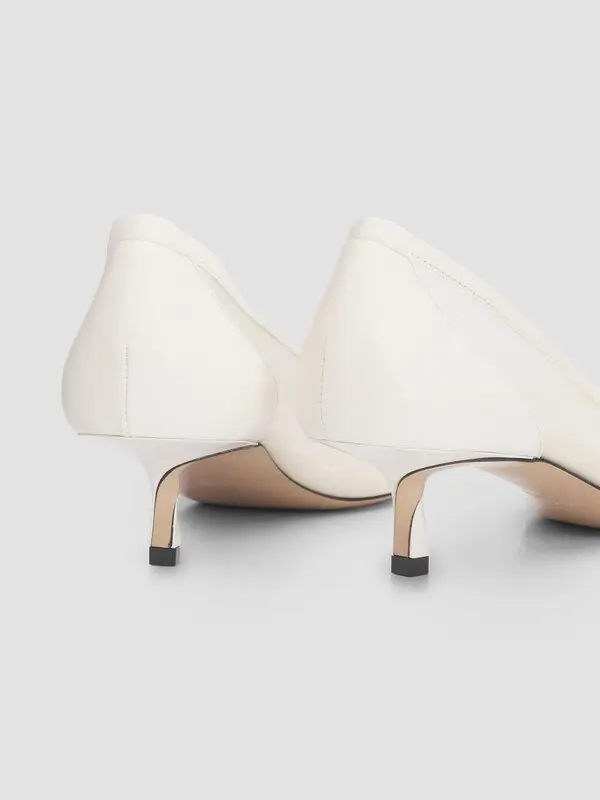 Jacquemus Tourni Leather Pumps