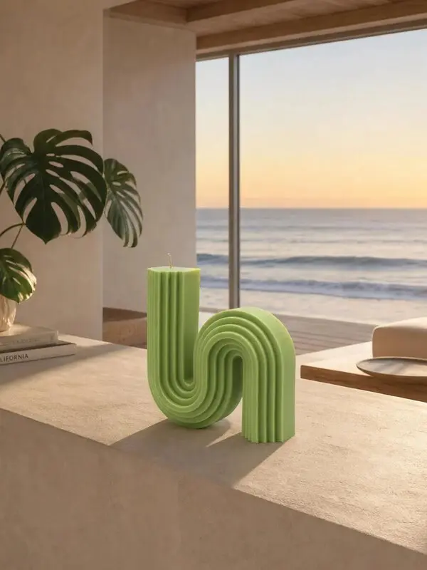 DAVIE OCHO CANDLE CO 70s Glow Candle - Avocado