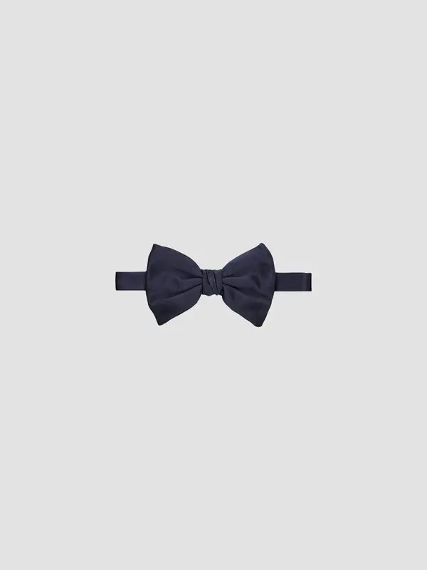Giorgio Armani Silk Pre-tied Bow Tie