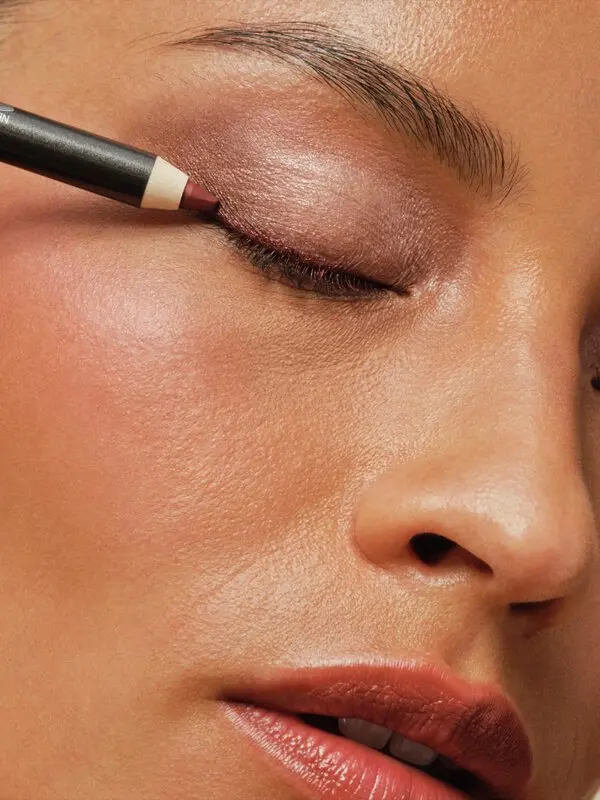 CHANTECAILLE Luster Glide Eye Pencil