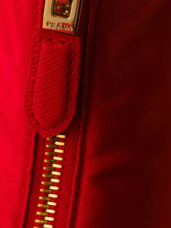 Prada Re-edition 2005 Re-nylon And Saffiano Mini Shoulder Bag - Red