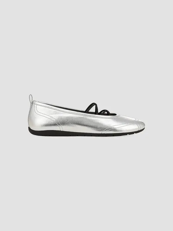 Vince Coralie Leather Ballet Flats