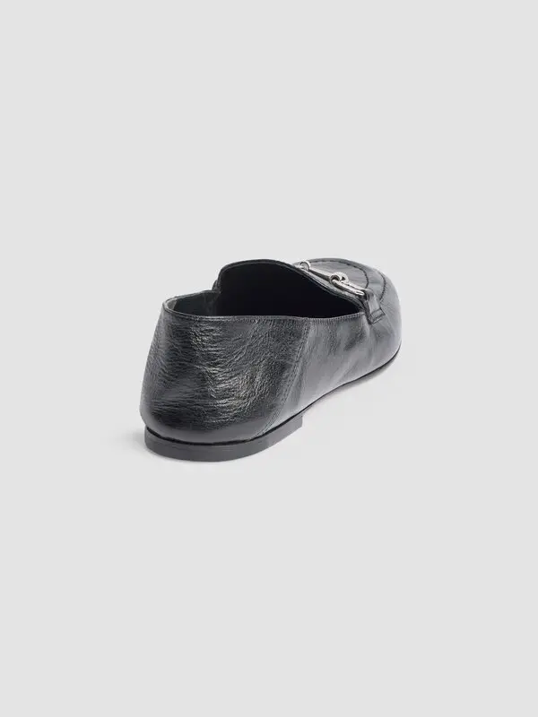Gucci Jordaan Soft Leather Loafers - Black