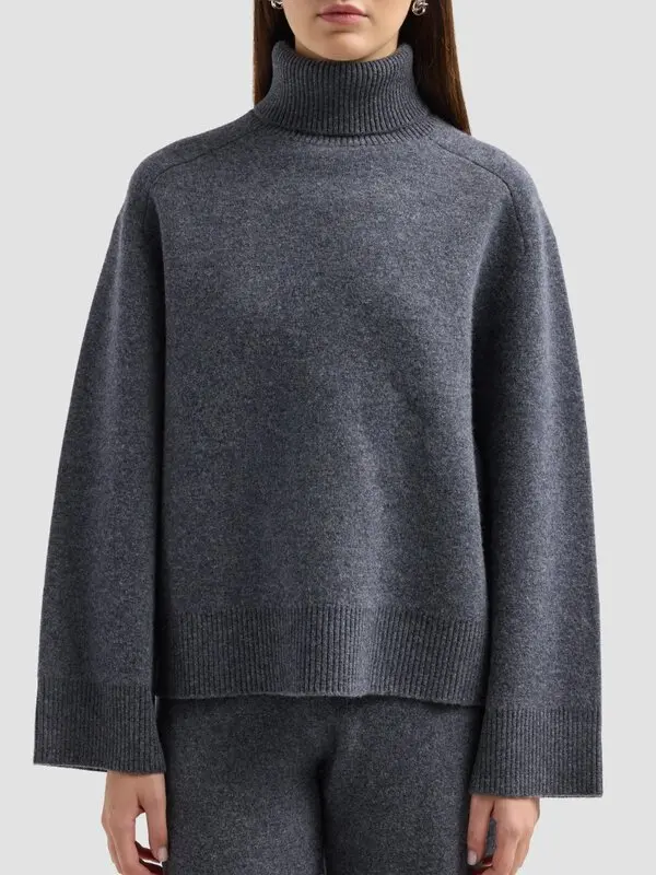 YVES SALOMON Merino Wool Turtleneck Sweater