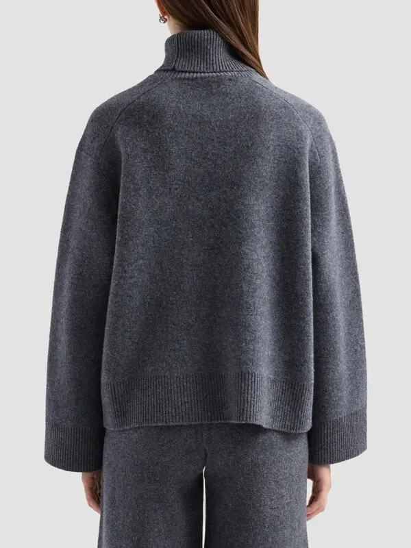 YVES SALOMON Merino Wool Turtleneck Sweater