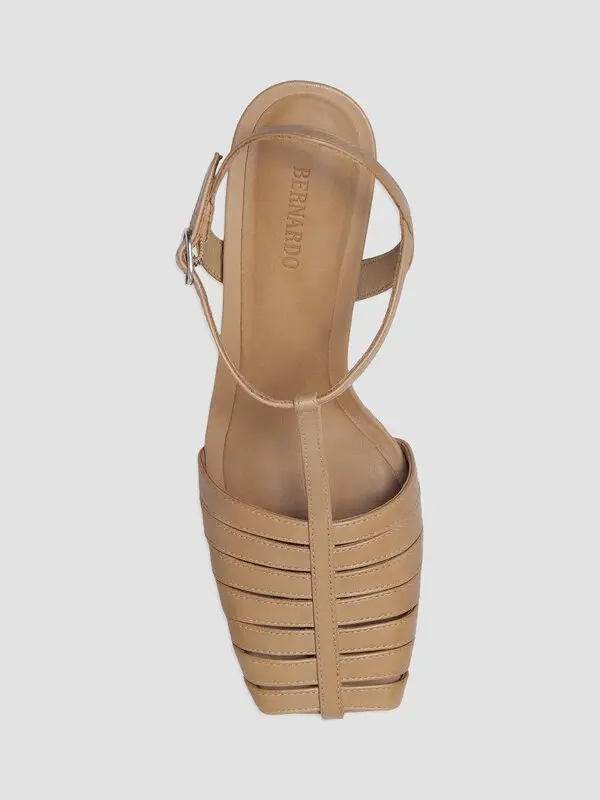 Bernardo Peoria Pumps - Sand