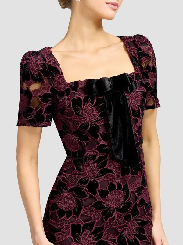 Dress The Population Clarke Bow-front Velvet Lace Mini Dress
