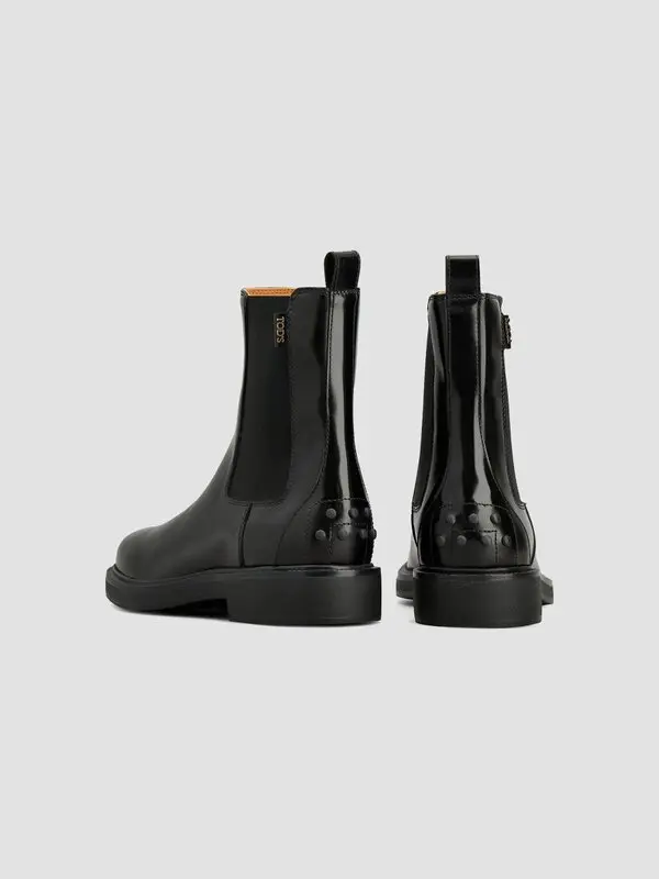TOD'S Leather Chelsea Boots