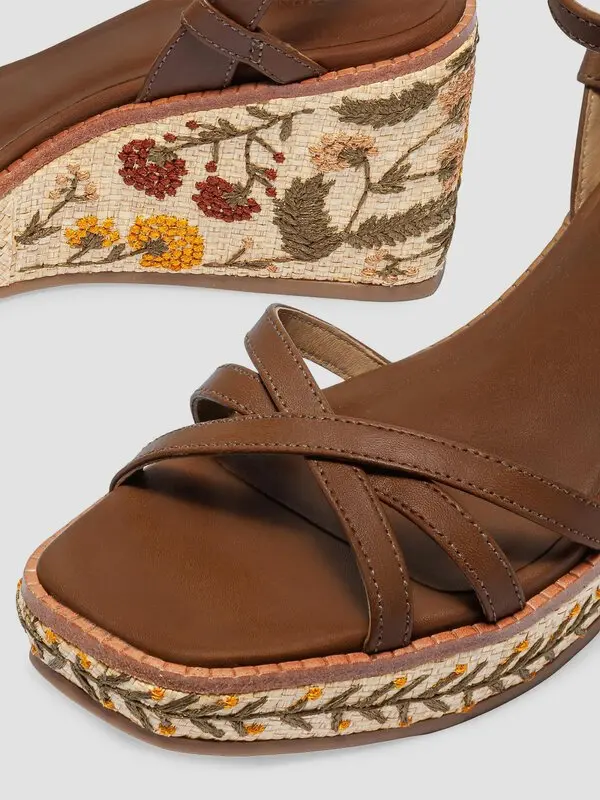 Bernardo Cairo Wedge Sandals - Saddle