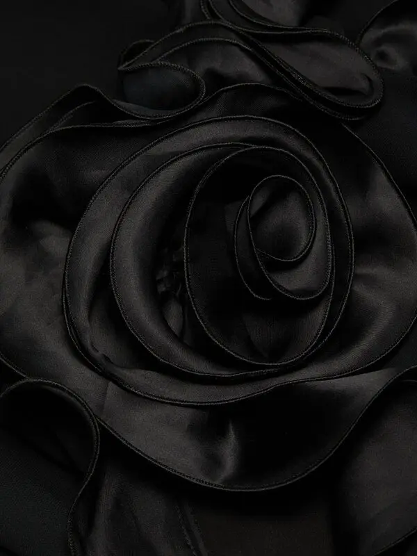 Rickie Freeman For Teri Jon Rosette Ruffled Gown