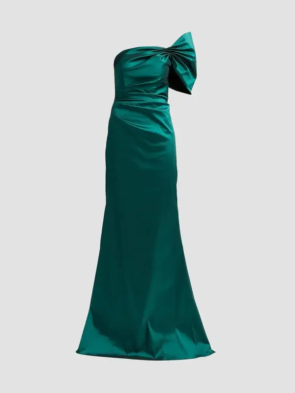 Rickie Freeman For Teri Jon One Shoulder Ruched Taffeta Gown