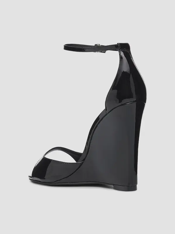 Schutz Scarlett 100mm Patent Leather Wedge Sandals - Black