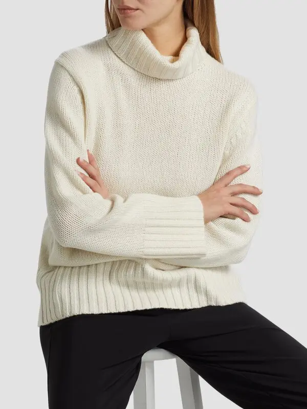Jenni Kayne Cashmere Jet Turtleneck Sweater