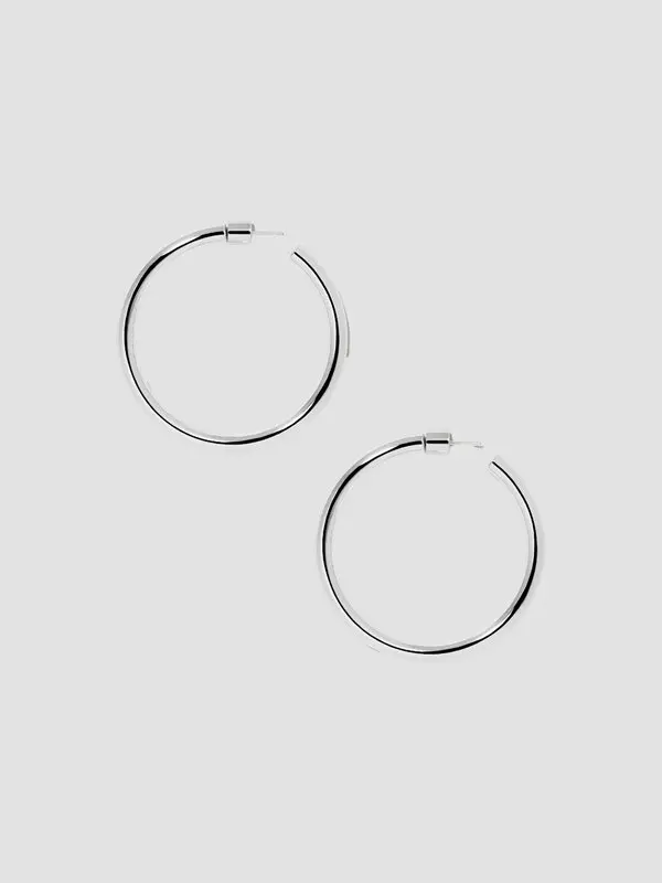 JENNIFER FISHER Lilly Huggie Earrings/23mm - Silver