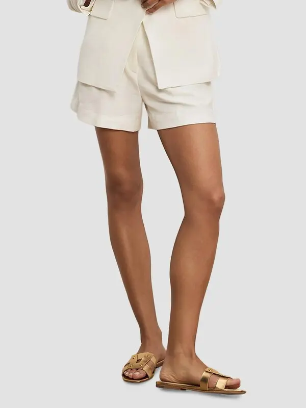 Veronica Beard Marbeau Pleated Shorts - Dove