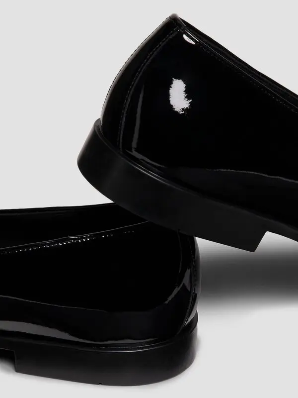 FERRAGAMO Desio Patent Leather Loafers