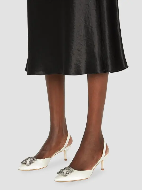 Manolo Blahnik Hangsi 50mm Crystal-buckle Satin Slingback Pumps