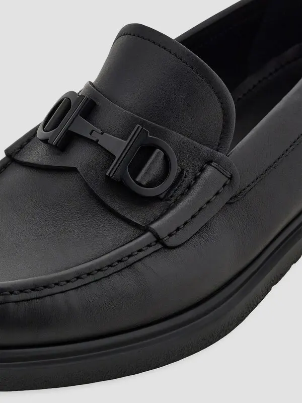 FERRAGAMO Tobias Gancini Leather Loafers - Nero