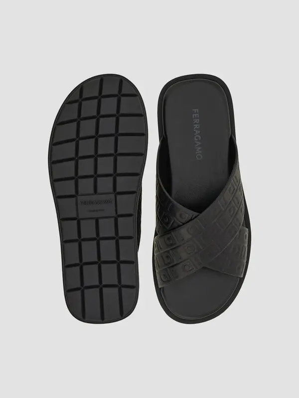 FERRAGAMO Brise Hug Leather Sandals