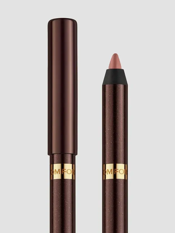 TOM FORD Runway Lip Pencil - Close Up