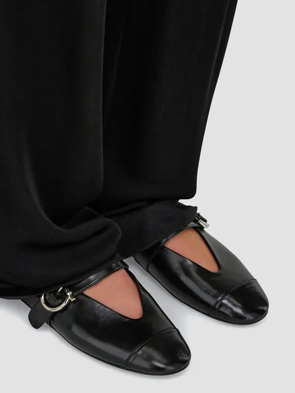 FERRAGAMO Nena Leather Ballet Flats