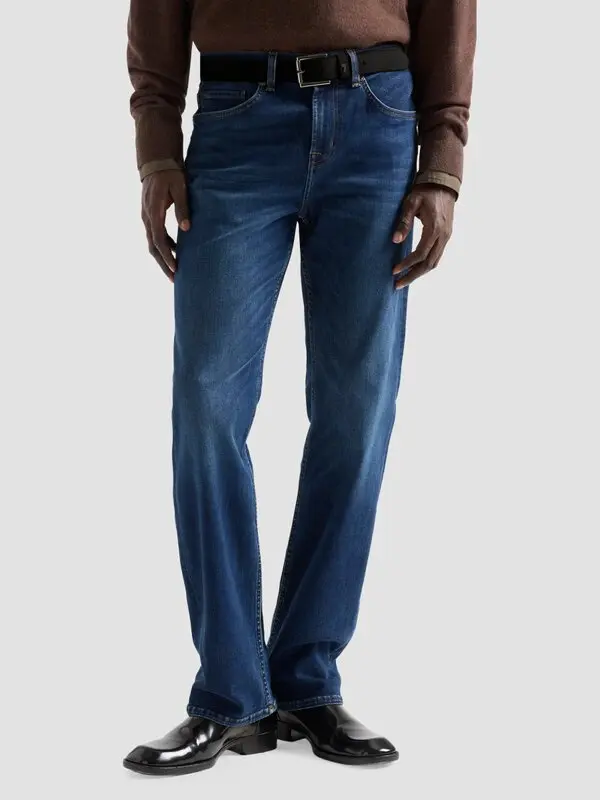 7 For All Mankind Austyn Relaxed Straight Jeans