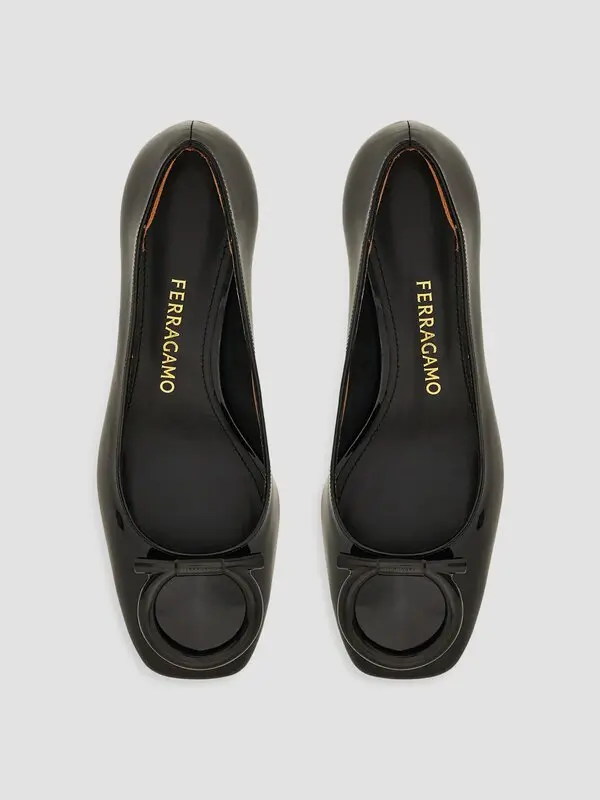 FERRAGAMO Mara 40mm Patent Leather Pumps