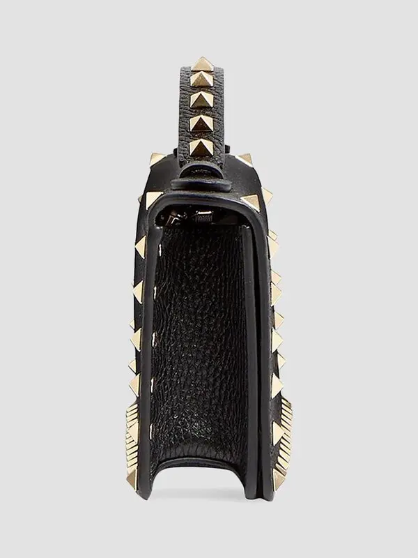 Valentino Garavani Rockstud Wallet With Chain In Grainy Calfskin - Black