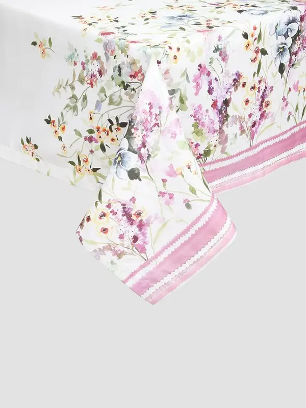 MODE LIVING Gardenia Floral Tablecloth