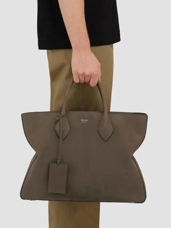 FERRAGAMO Starvit Grained Leather Tote Bag - Concrete