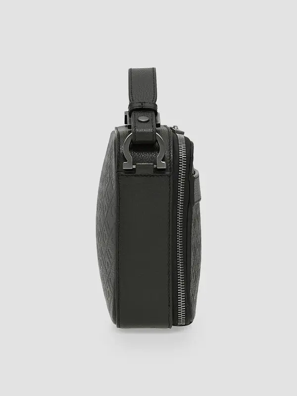 FERRAGAMO Embossed Leather Shoulder Bag - Nero