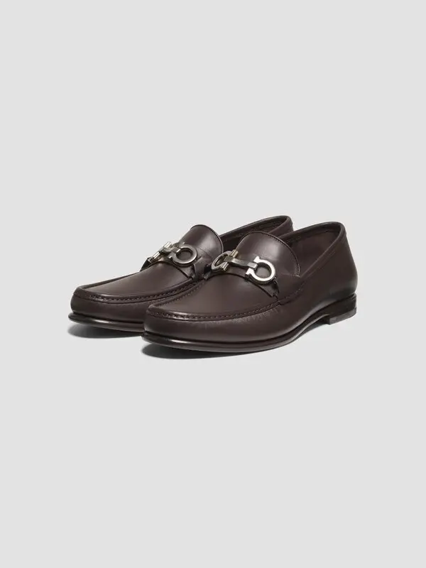 FERRAGAMO Avril Gancini Leather Loafers - Moro