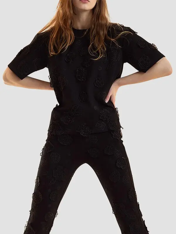 Cynthia Rowley 3d Appliqué Floral Top