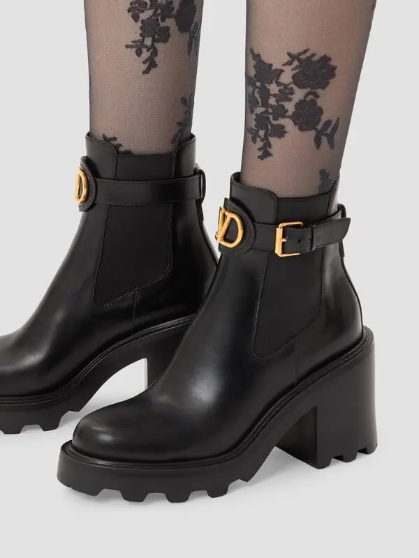 Valentino Garavani Vlogo Signature Calfskin Beatle 90mm Boots