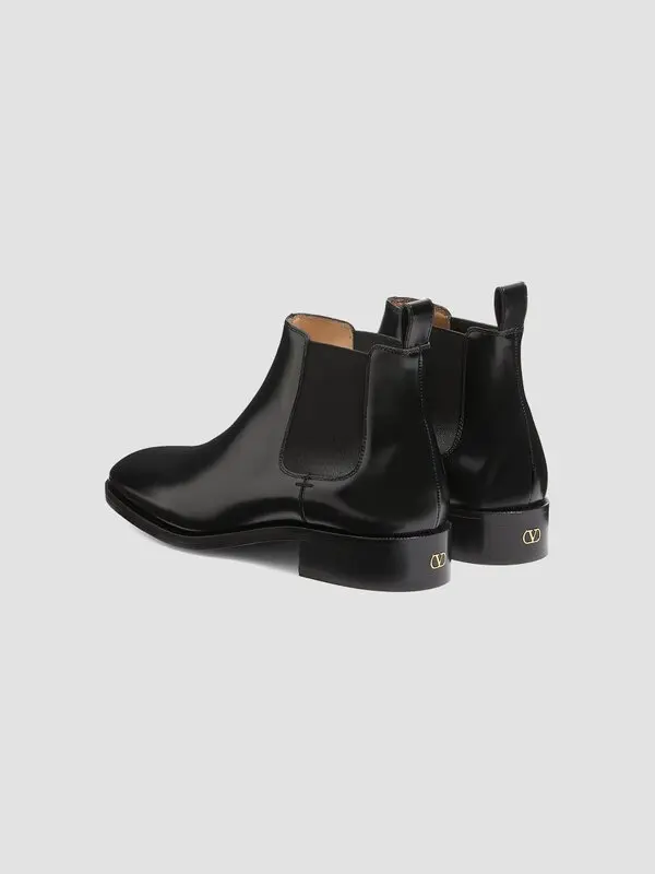 Valentino Garavani Pas Des Dieux Ankle Boots In Calfskin
