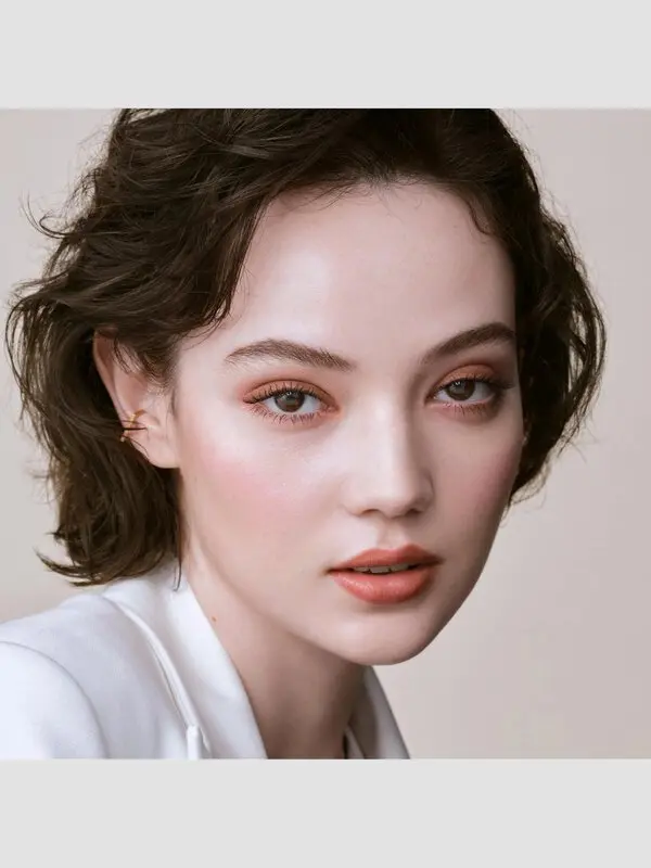 CLE DE PEAU BEAUTE Loose Powder - Light