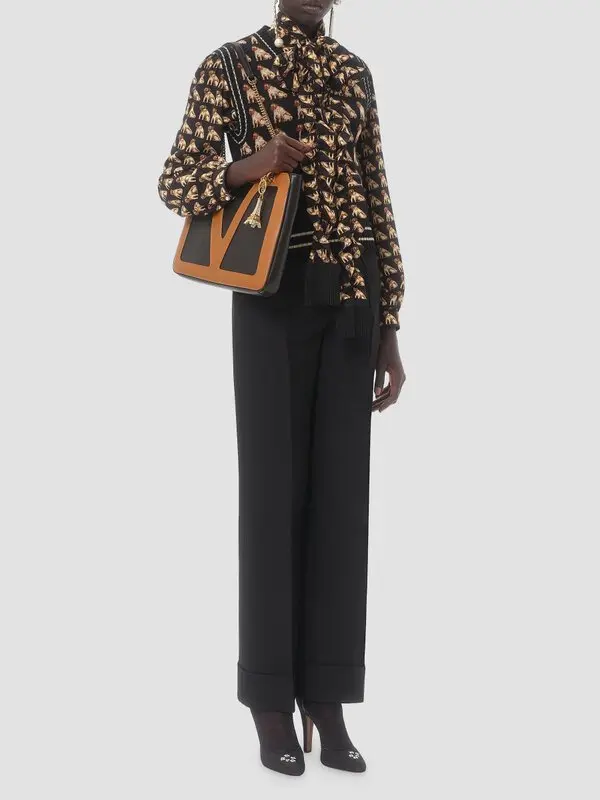 Valentino Garavani Crepe De Chine Shirt With Petit Charles Print - Black Multicolor