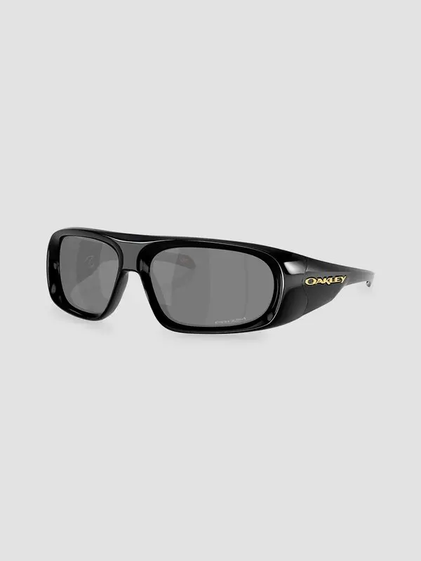 Oakley 61mm Rectangular Sunglasses