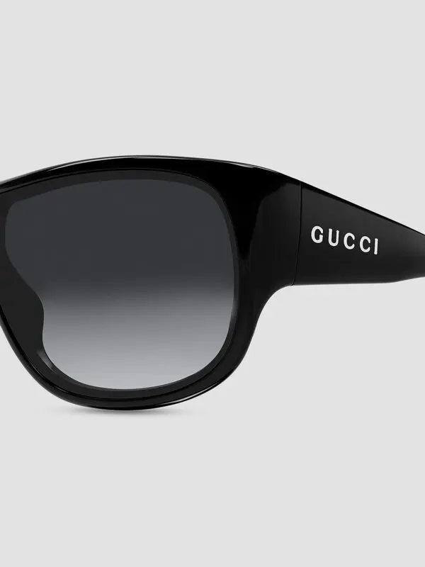 Gucci Logo Shield Sunglasses