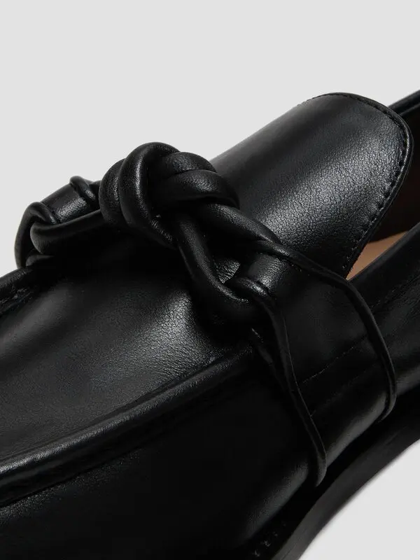 Bottega Veneta Astaire Leather Loafers - Fondant