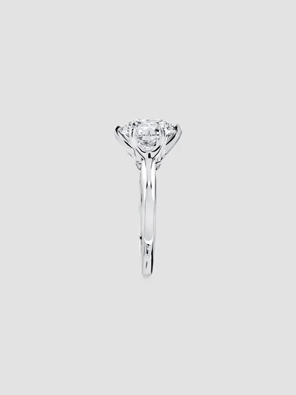 SAKS FIFTH AVENUE HIGH JEWELRY 3.53 Tcw Diamond Solitaire Ring