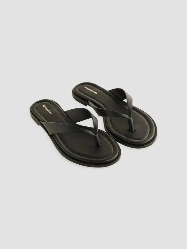 REFORMATION Jessie Leather Thong Sandals