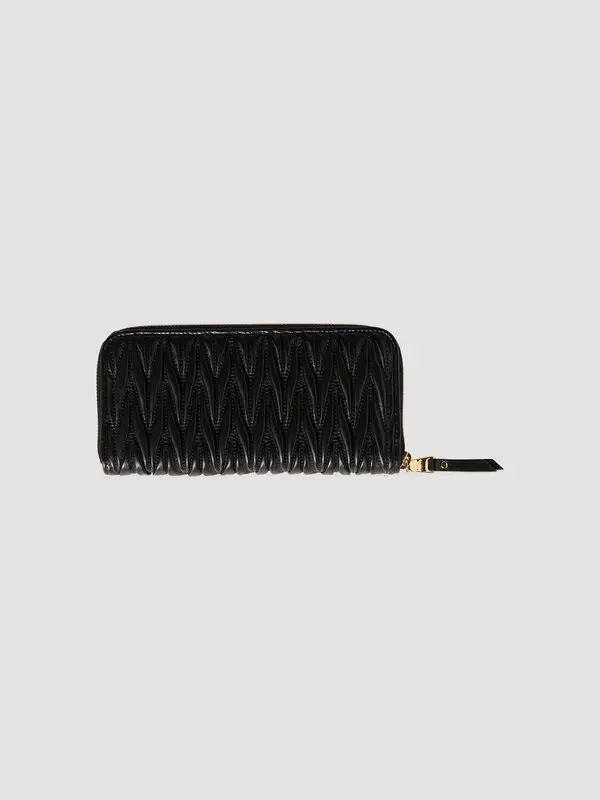 Miu Miu Large Matelassé Nappa Leather Wallet - Black