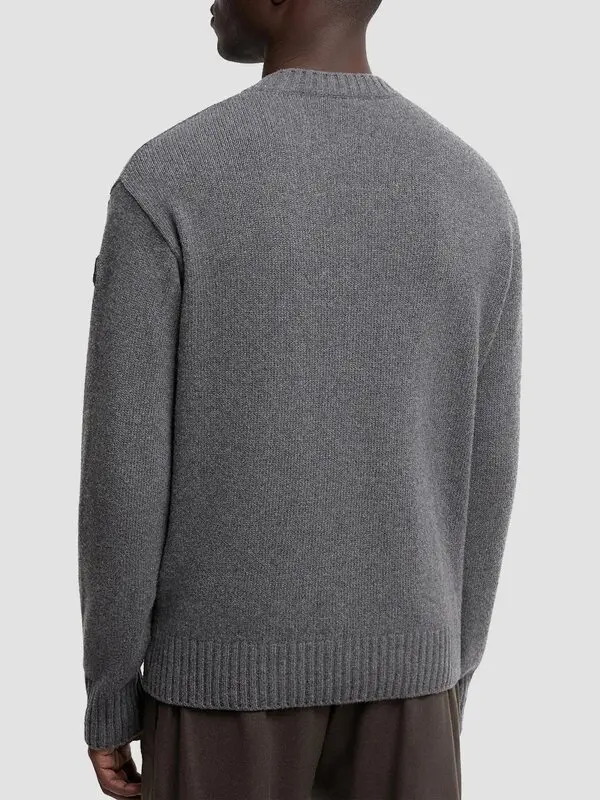 Moncler Crew Neck Sweater In Wool And Cashmere - Dark Gray