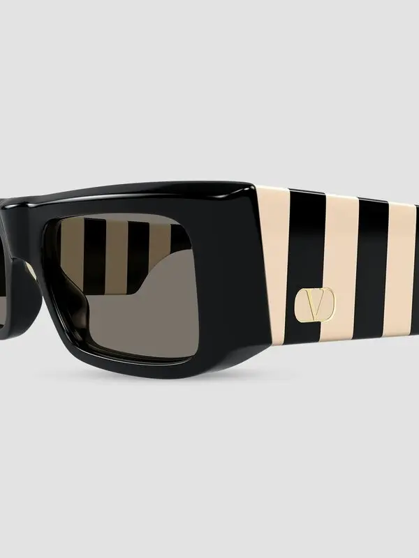 Valentino Garavani Ultra Vintage 52mm Rectangular Sunglasses - Black