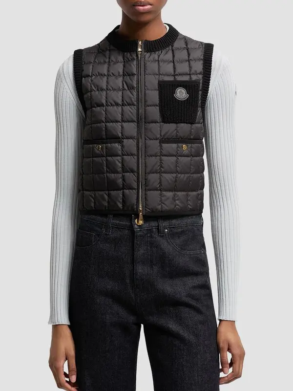 Moncler Puffer Vest In Cotton - Black