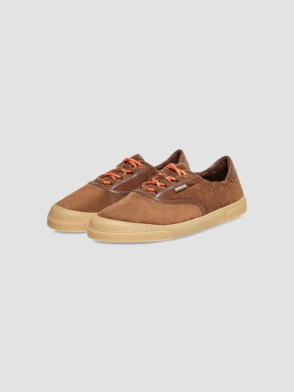 Moncler Vera Leisure Sneakers In Suede - Brown