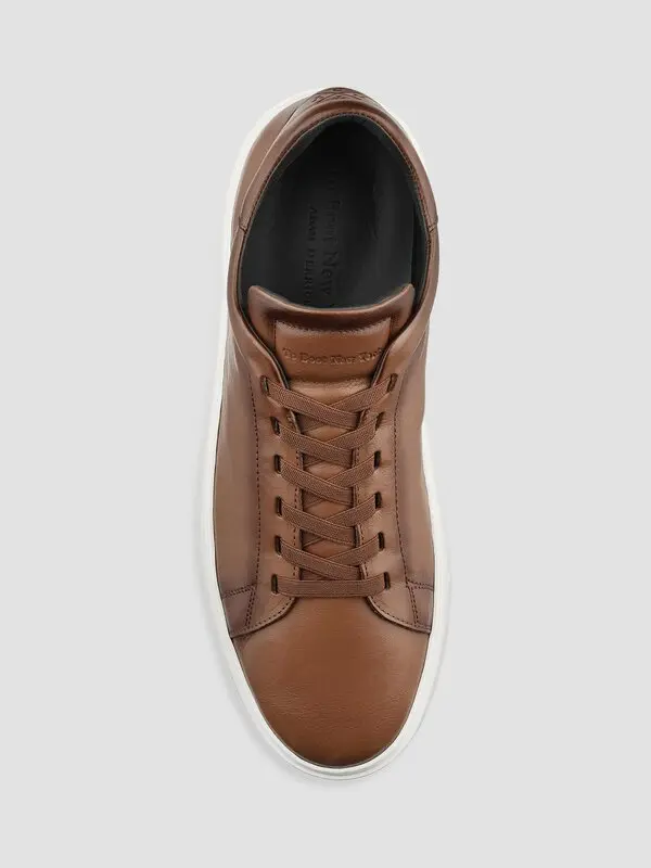 To Boot New York James Leather Elastic Slip-on Sneakers